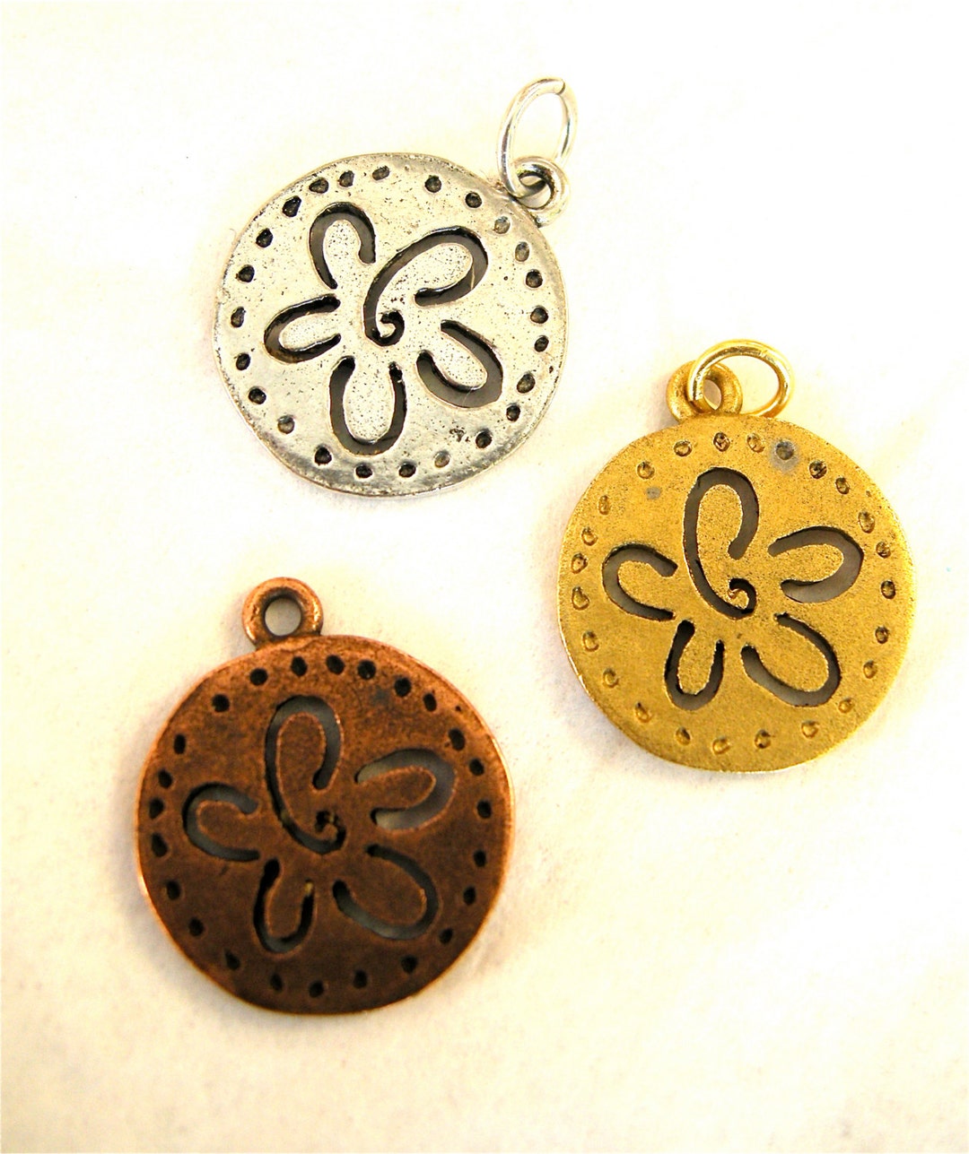 Cut Out Flower Charm Made in USA 2 - Etsy France