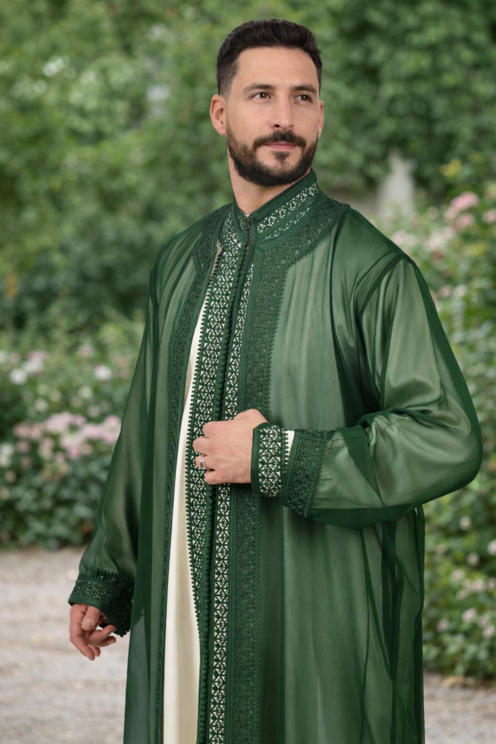 Moroccan Thobe Men 2 Piece Set | Royal Blue Embroidered Jabador ...