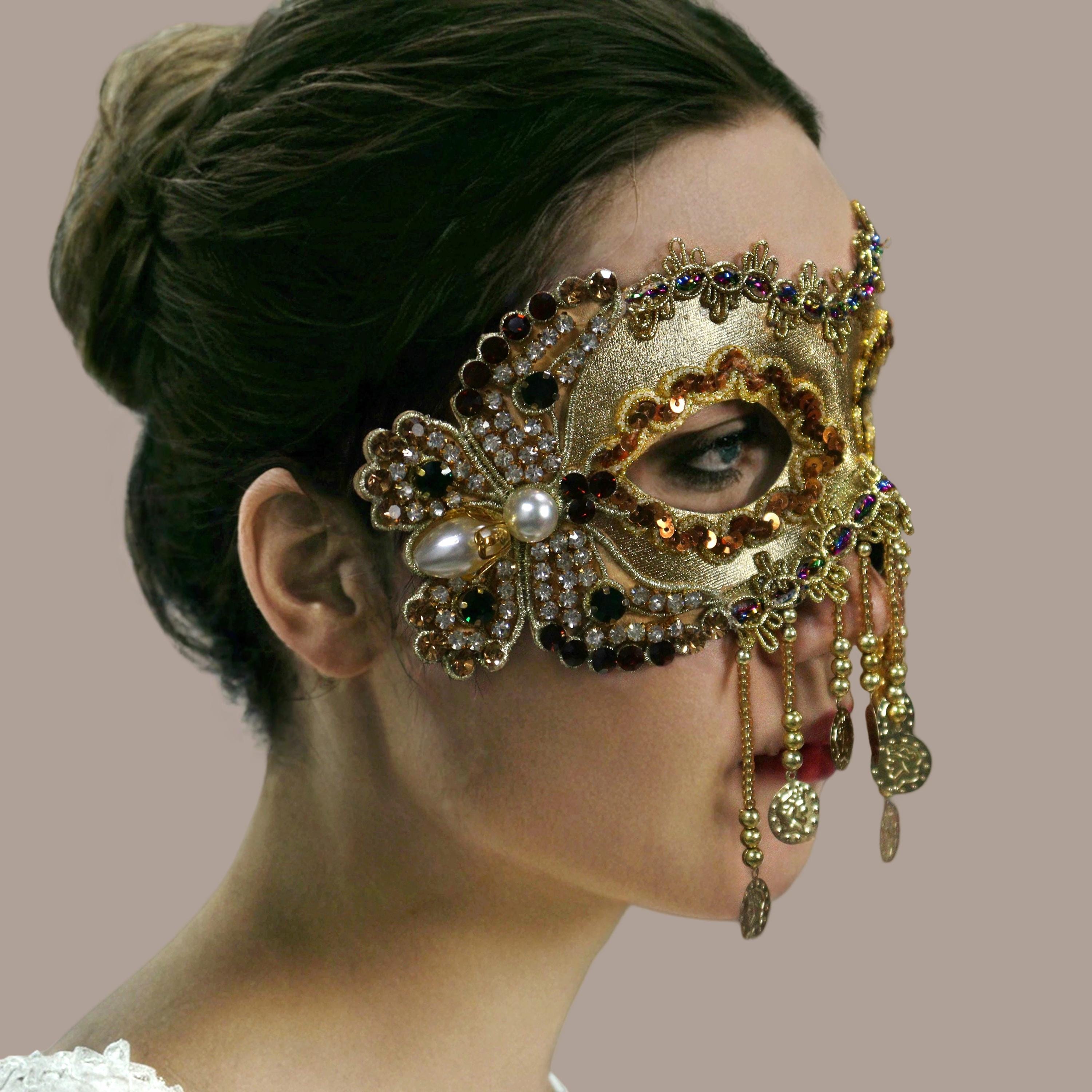Courtly Style Luxurious Gold Mask Masquerade Masks Women Vintage Mask ...