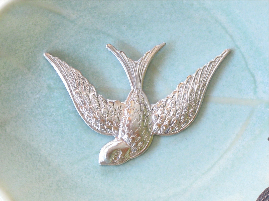 2 Silver SPARROW Bird Jewelry Embellishment . Beautiful Detail . Made ...