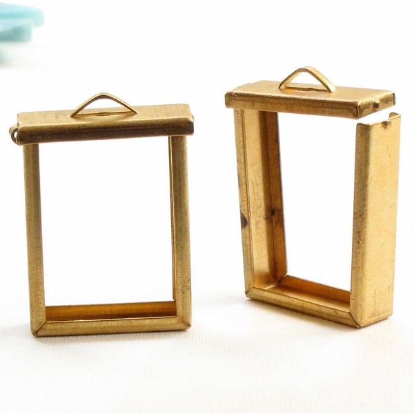 Shadow Box Pendant - Etsy