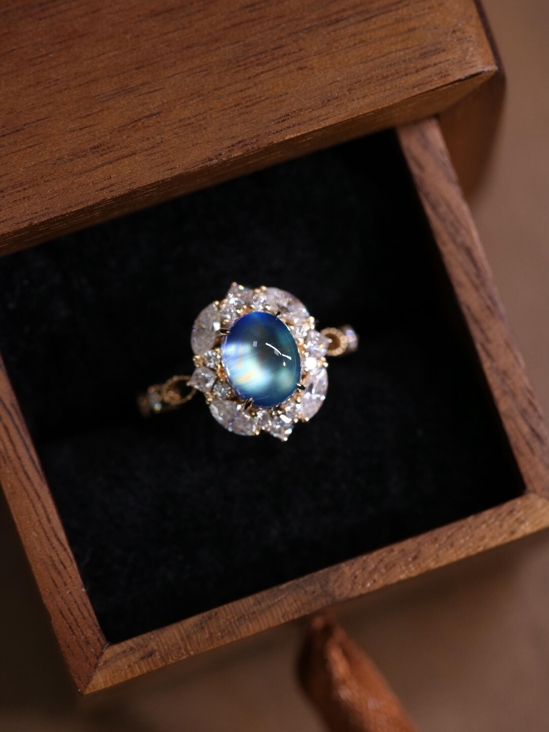 Victorian Vintage Natural Rainbow Moonstone Ring,10k 14K 18K Solid Gold ...