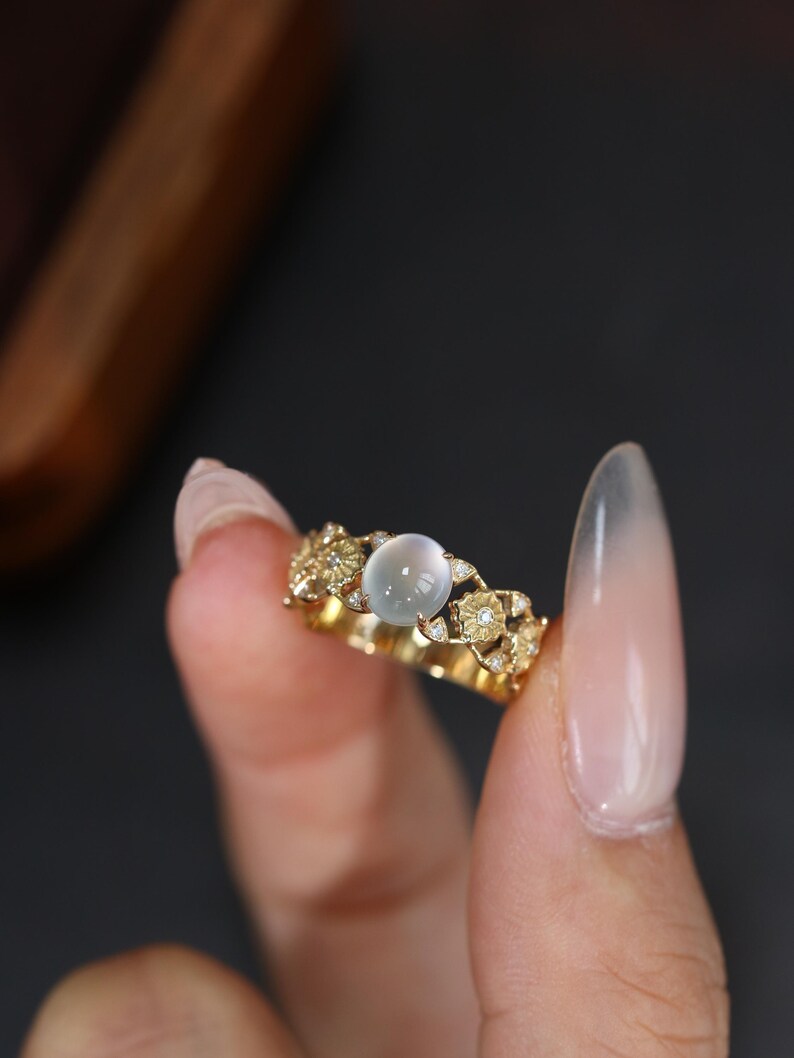 Vintage White Jade Stone 18K Gold Wide Ring,lace Engagement Rings ...