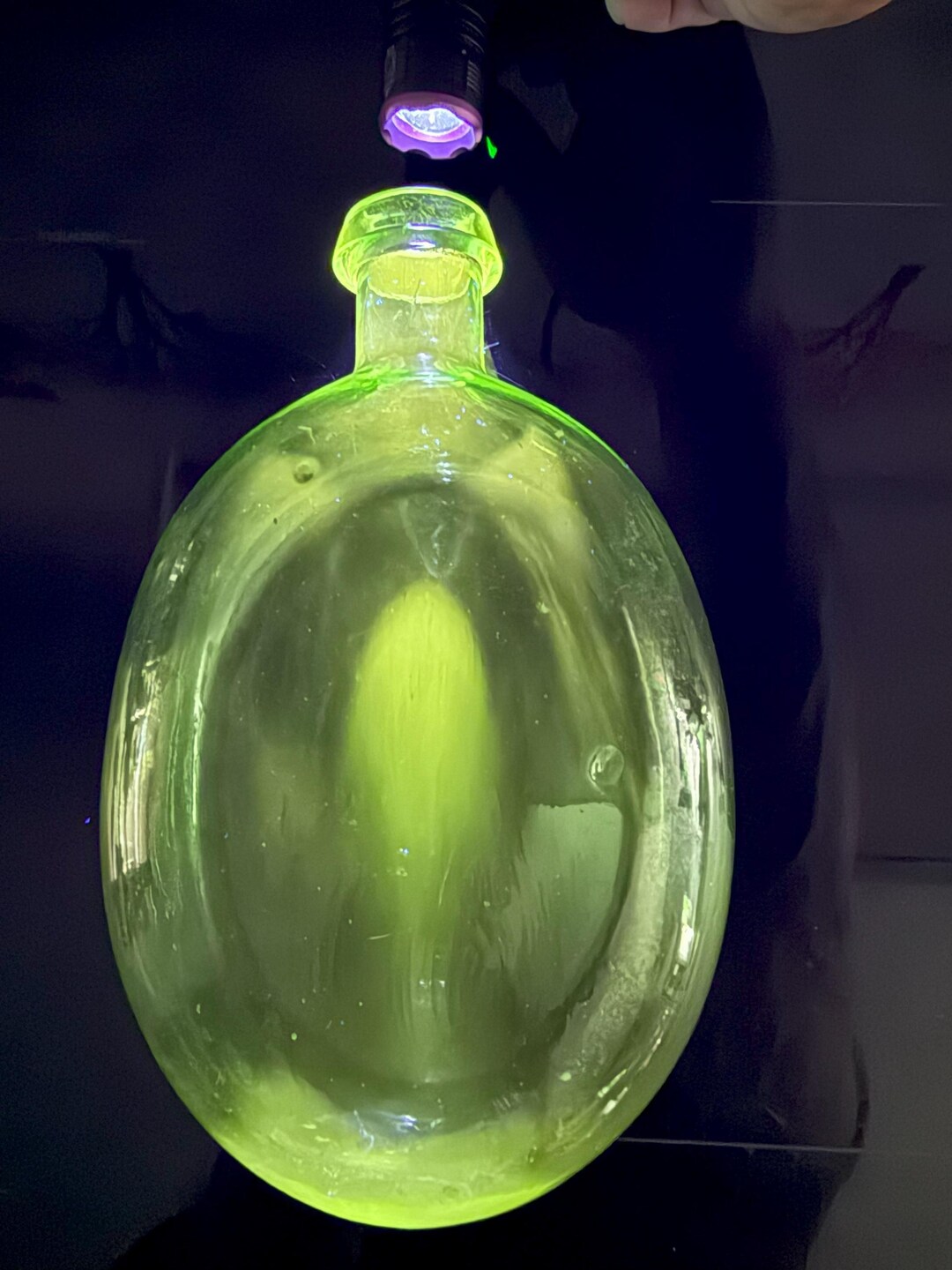 Rare Uranium Glass Canteen, WWI Soldier's | Fluorescent Green Military ...