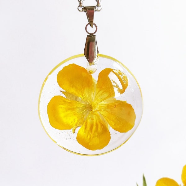 Yellow Flower Necklace - Etsy