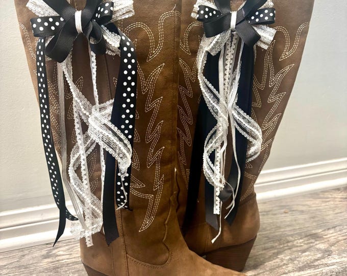 Purple Gingham Boot Bows: Western Wedding Accessory - Etsy