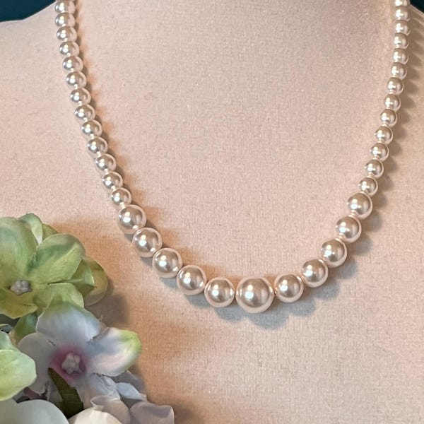 Graduated Pearls - Etsy