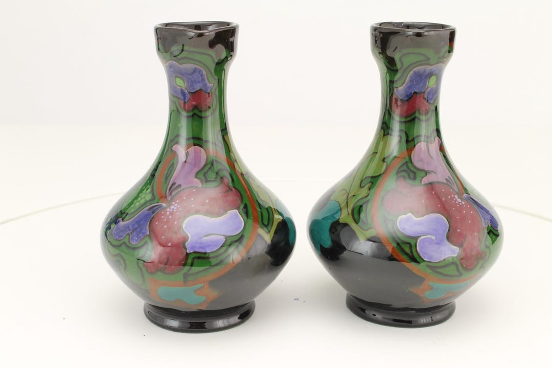 Beautiful Set of High-gloss Pottery Regina Gouda Holland Jugs From the ...