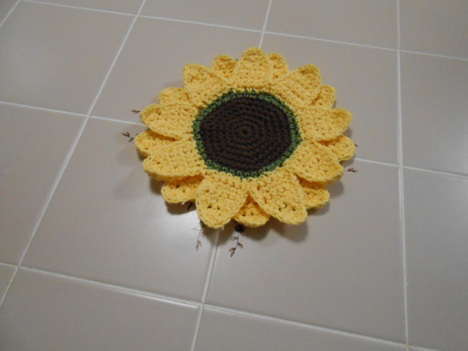 Sunflower Crochet Decor Pattern Centerpiece Trivet Mug Rugs Basket ...