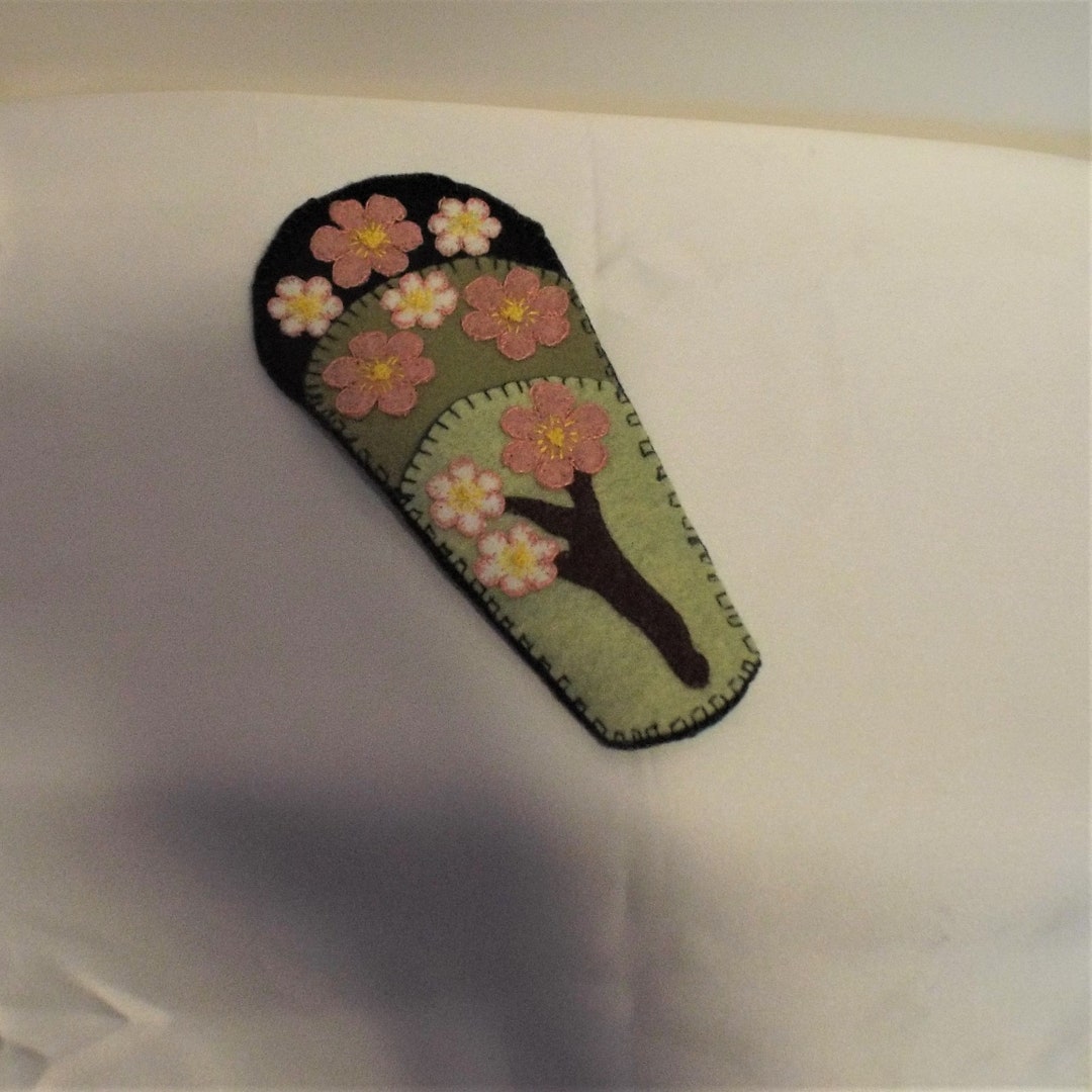 Penny Rug Applique Wool Pattern Scissors Case Holder Wool Felt Complete ...