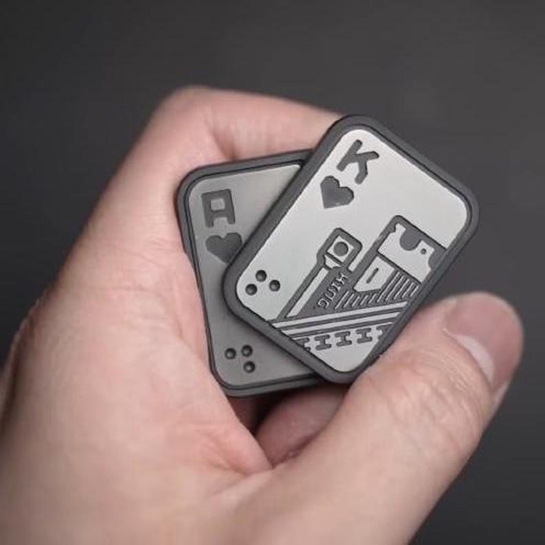 Ace of Spades Metal Fidget Slider Poker-themed EDC Stress Relief Toy ...