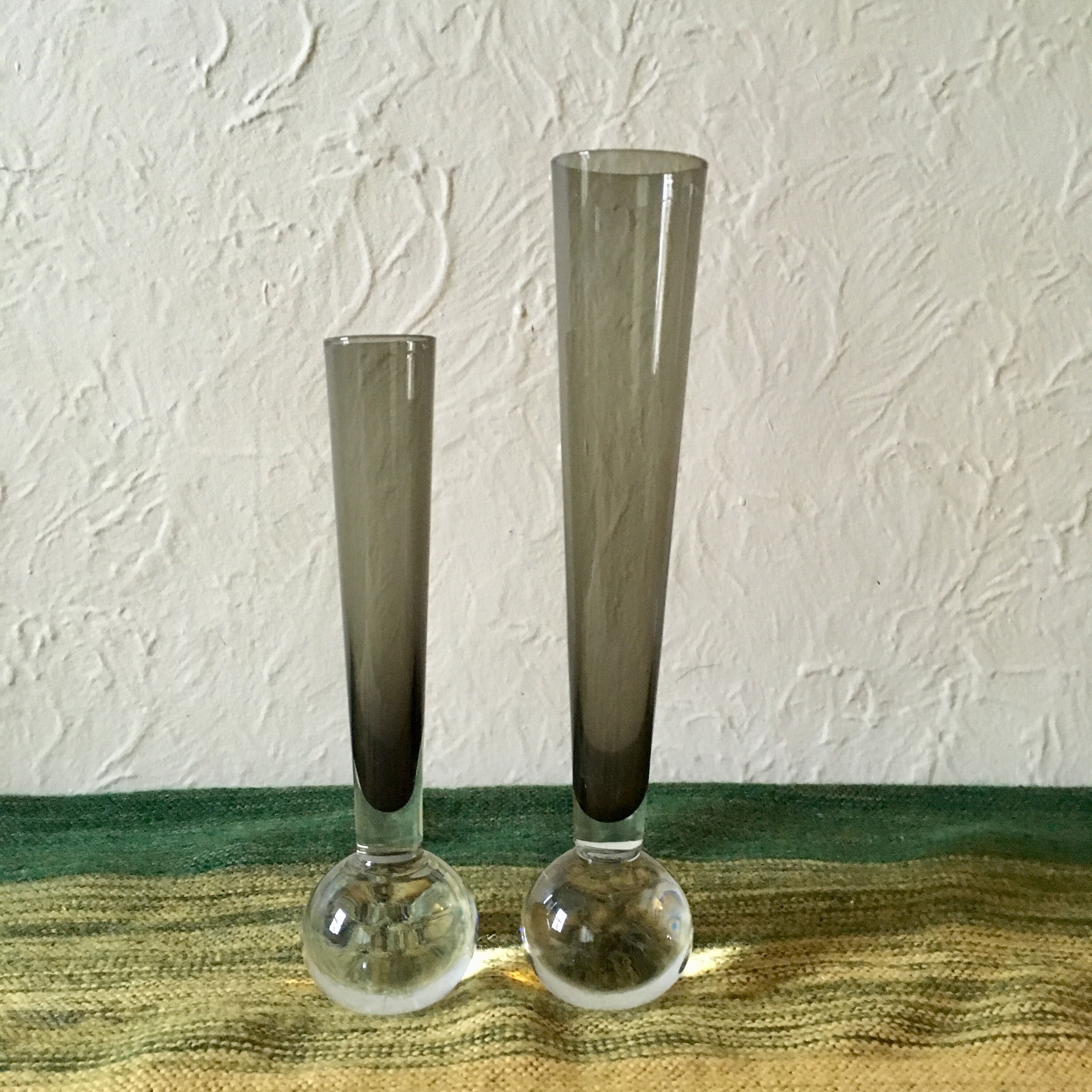 Vintage Vase Duo Set of 2 Smokey Controlled Bubble Glass - Etsy Canada