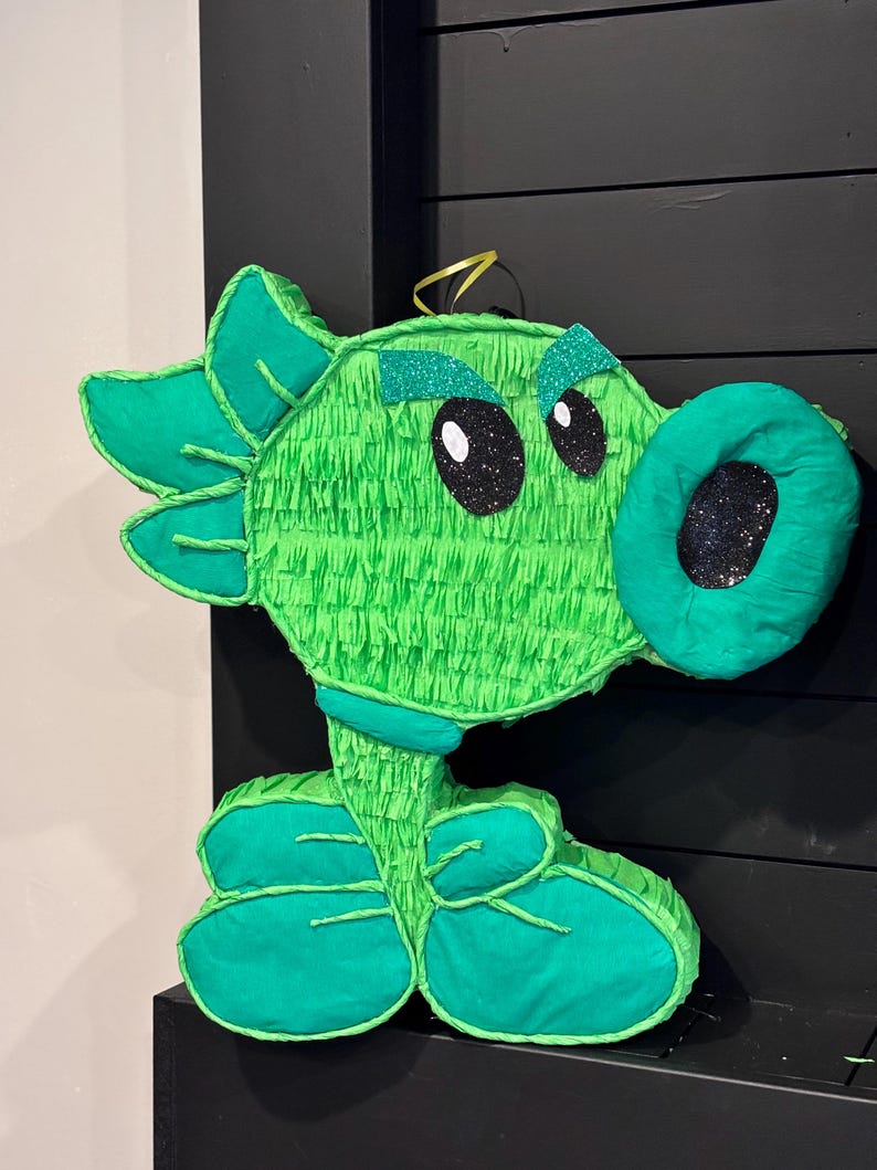 Handmade Plants Vs Zombies Inspired Pinata: Pea Plant Party Decor - Etsy