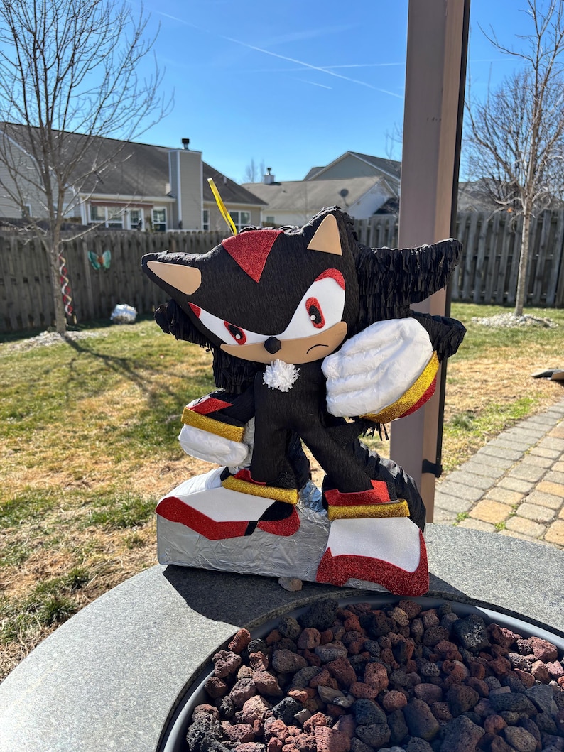 Shadow Inspired Pinata: Sonic Birthday Party Decor - Etsy