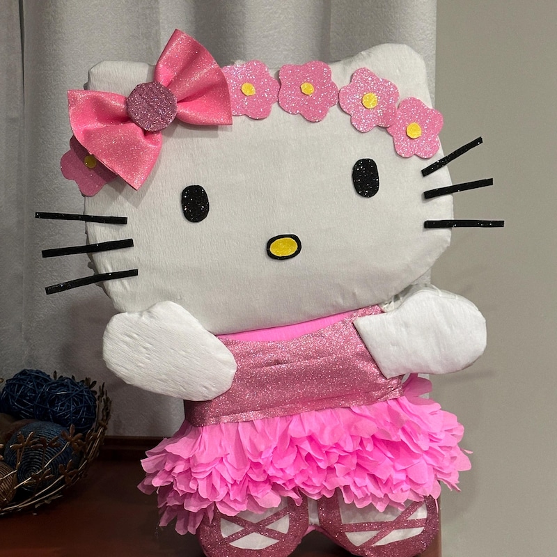 Helllo Kitty Piñata - Etsy