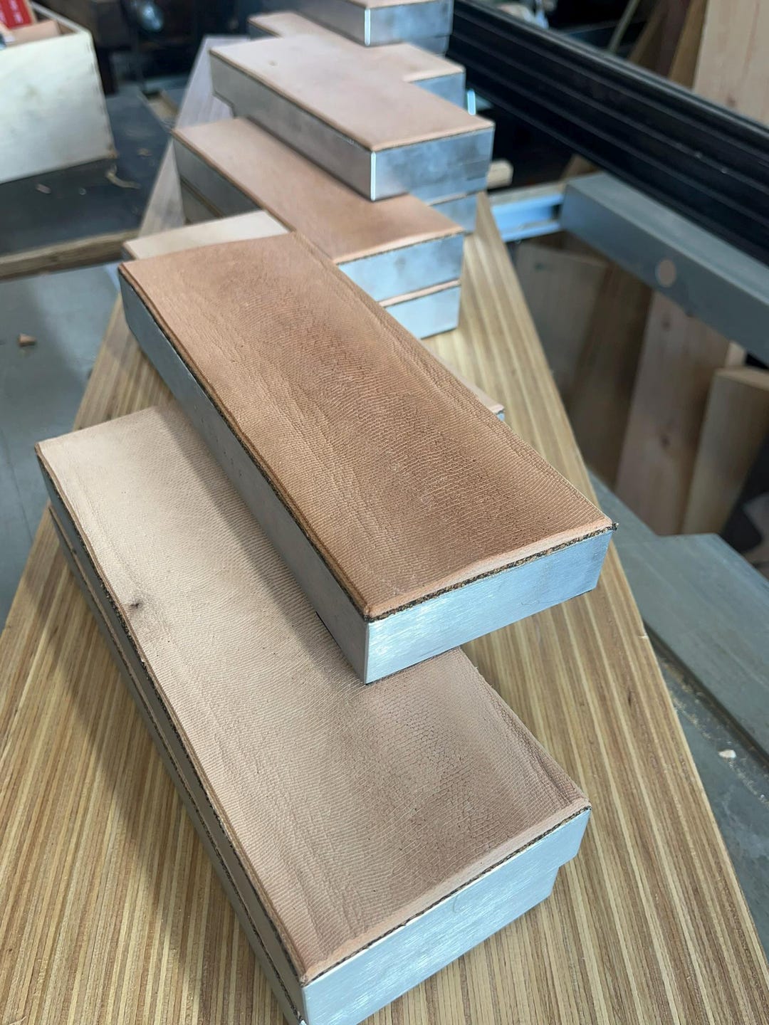 Kangaroo Tail Bench Strop - Etsy