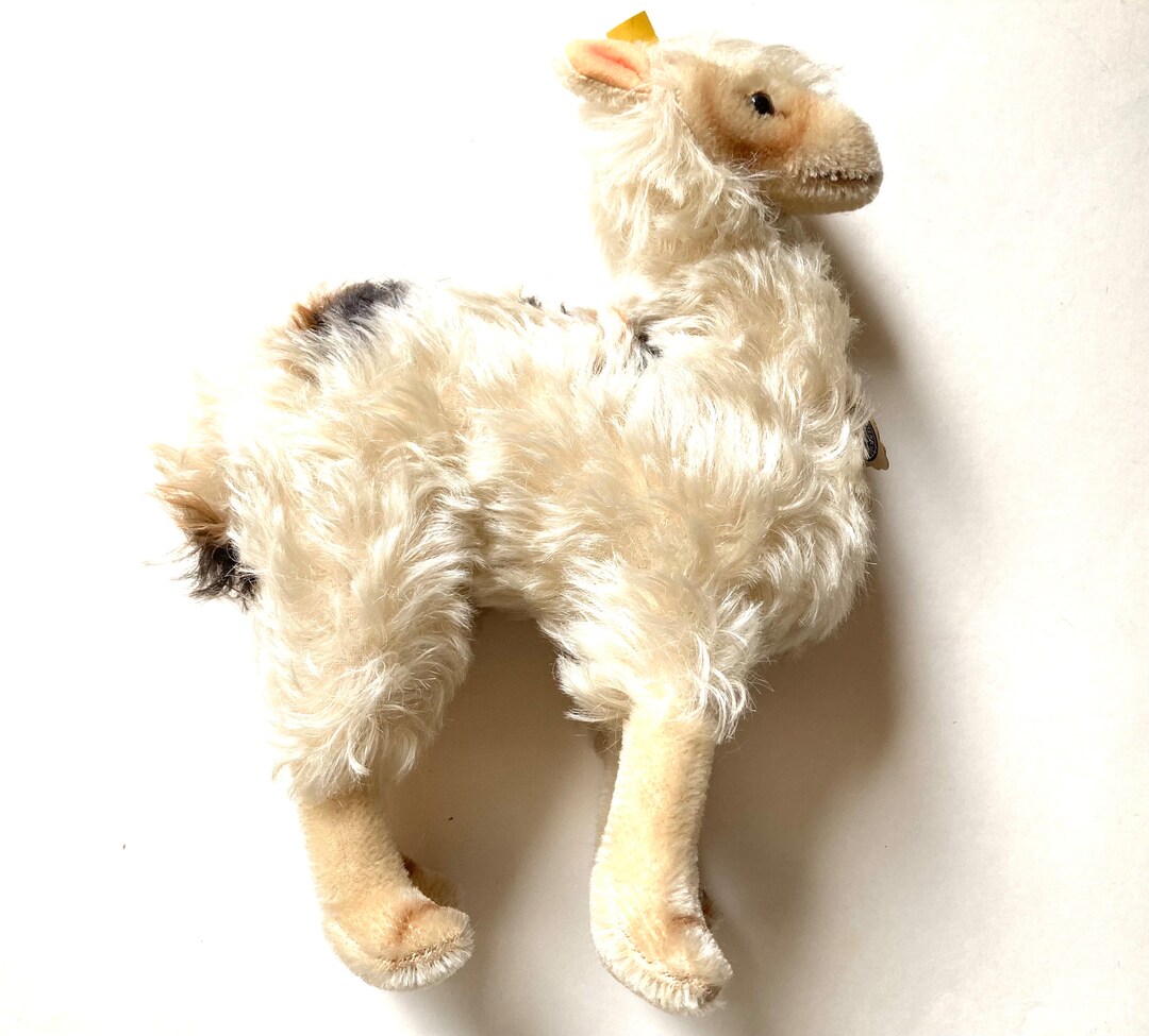 Vintage Steiff Mohair 10” Llama Raised Script Button Ear Lama Chest Tag ...