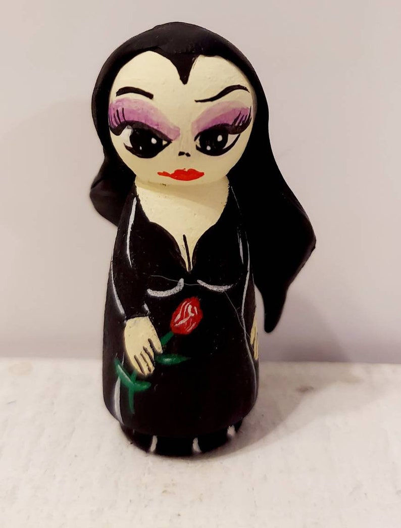 The Addams Family Six Peg Doll Set. - Etsy