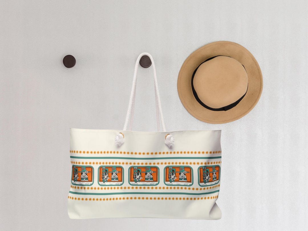 Turn Heads With This Vintage Inspired Weekender Bag Called ADORING FANS ...