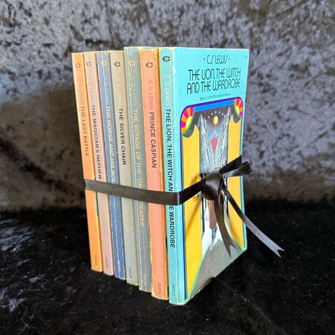 The Chronicles of Narnia by C.S. Lewis Book Set | 1970s | Collier ...