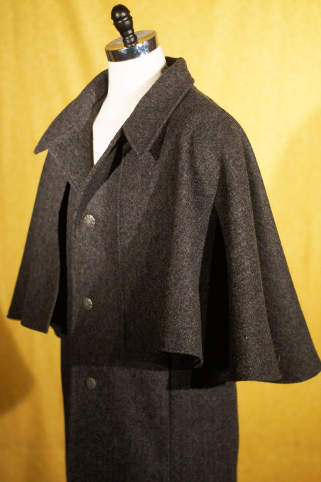 Double Layer Cape---1970s Victorian Style - Etsy