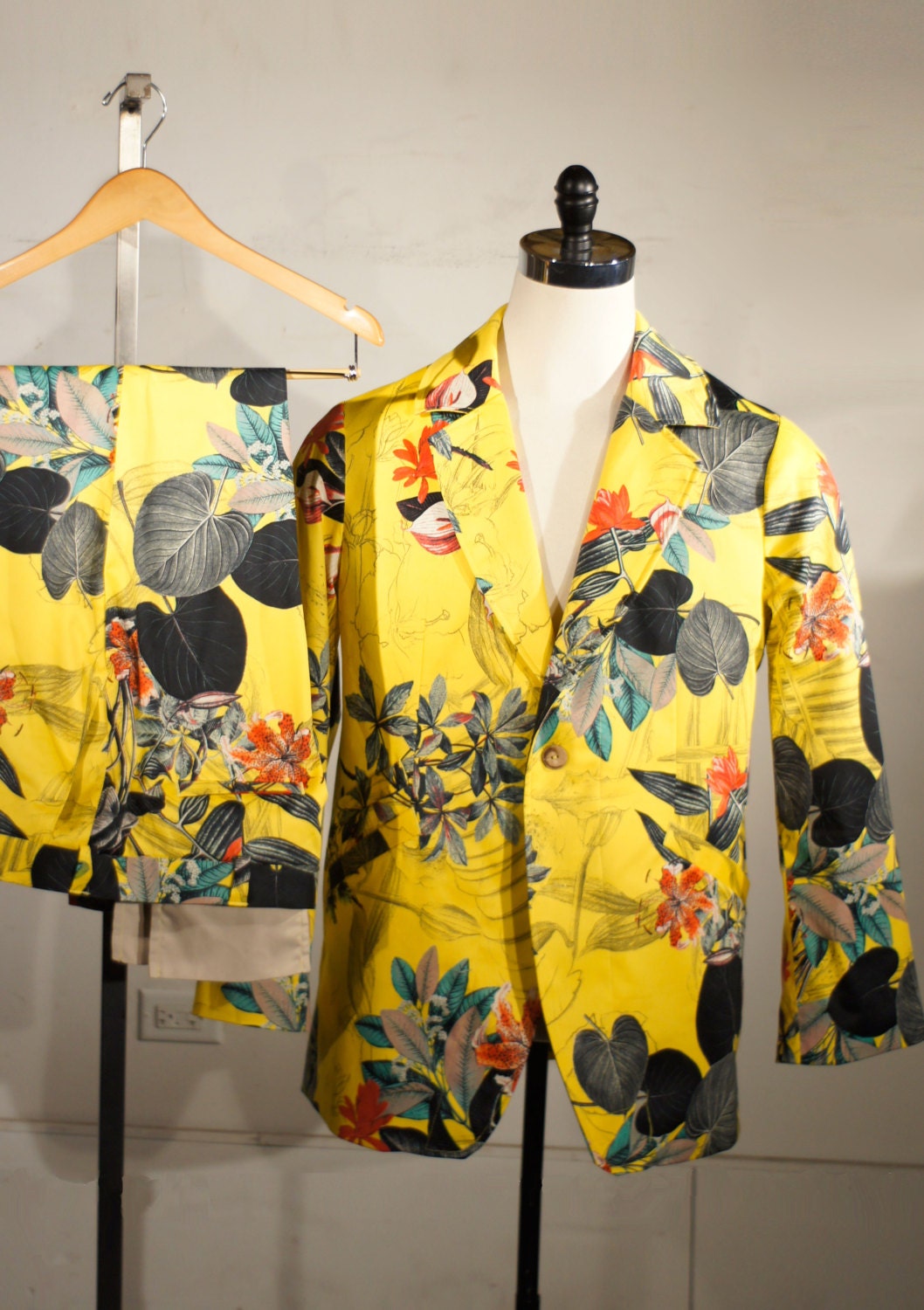 Shocking Printed Suits--in Floral or the Pattern of Your Dreams - Etsy