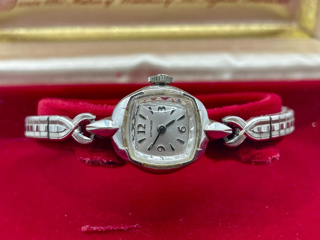 Longines-wittnauer Geneve Swiss-made 17 Jewel Manual Wind Ladies ...