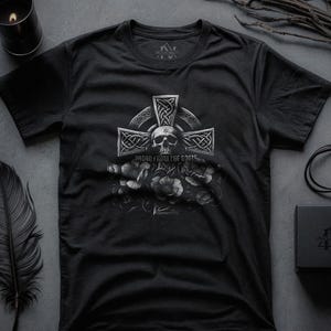 Pagan T-shirt Gothic Cross Tee Dark Academia Spooky Occult Unisex ...