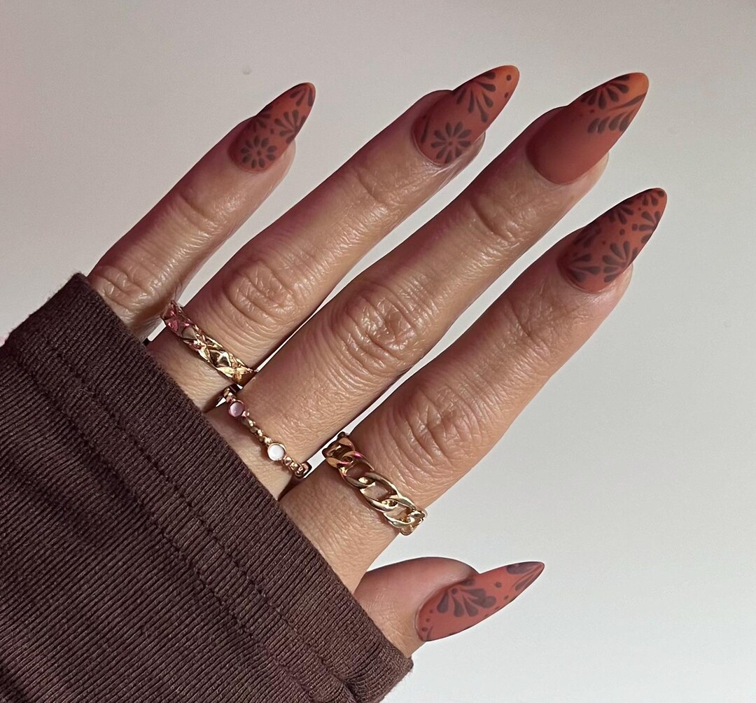 Cazuela De Barro, Mexican Press on Nails, Talavera Nails, Handmade ...