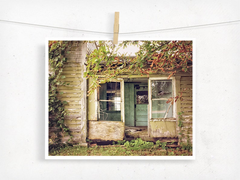 Abandoned Farmhouse, Decay Photography, Rural Decay, Dark and Moody ...