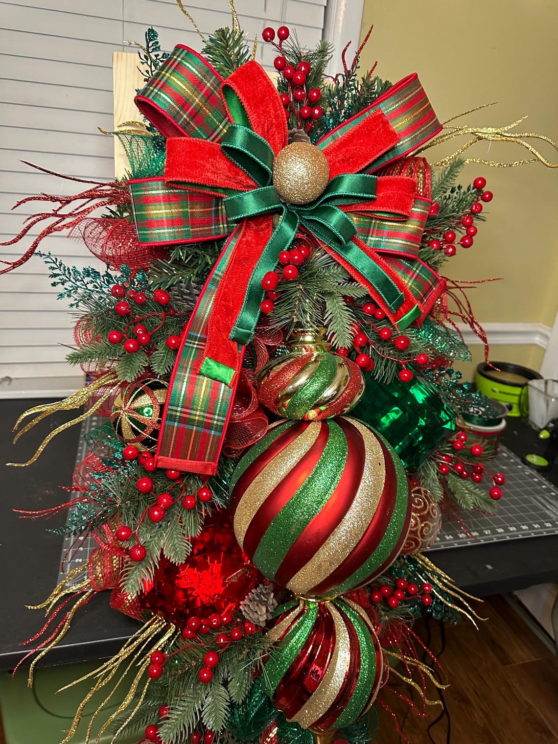 Christmas Swag Wreath - Etsy