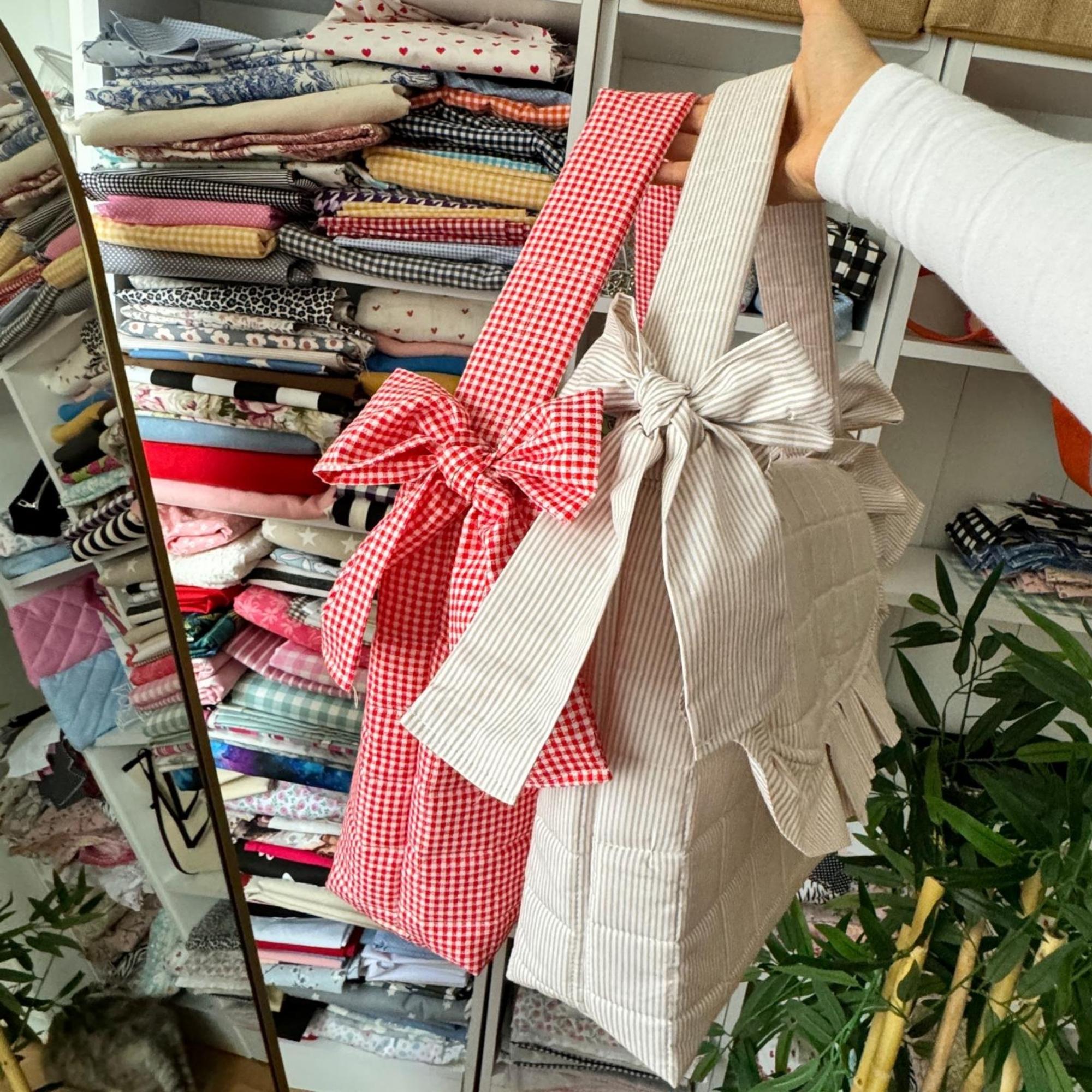 Quilted Bow Ruffle Messenger Bag - PDF Sewing Pattern and Video ...