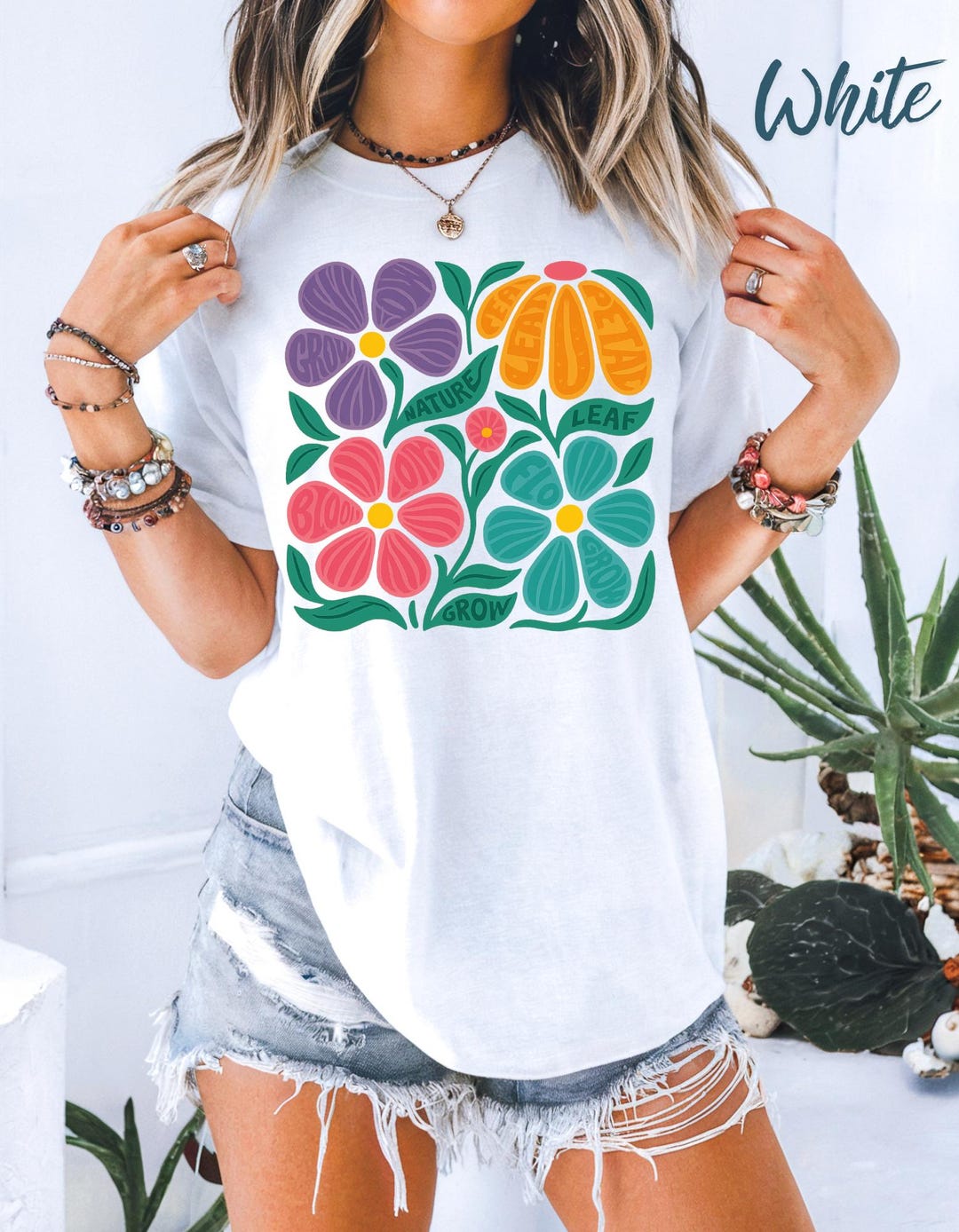 Boho Floral T-shirt, Flower Pattern, Vintage Style Shirt, Graphic Tee ...