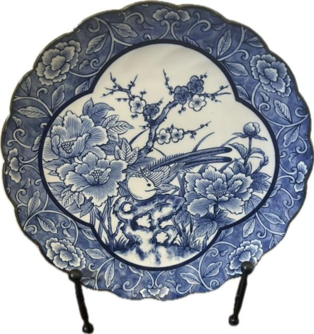 Vintage Japan Lida's Scalloped Blue and White Plate 12' - Etsy