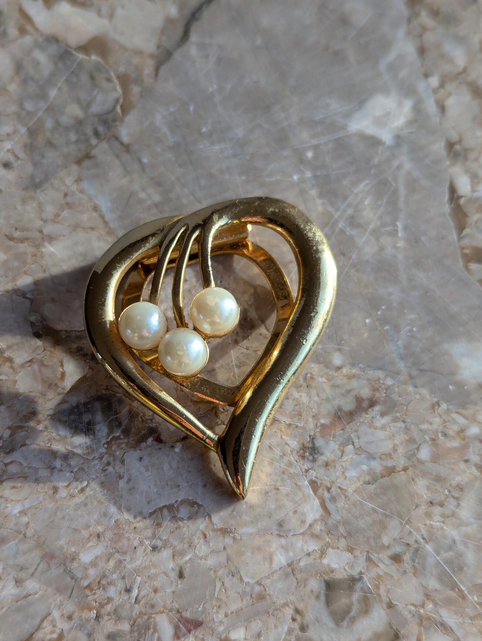 Vintage Gold Heart Scarf Ring Clip Ivory Pearl Folding Scarf Clip ...