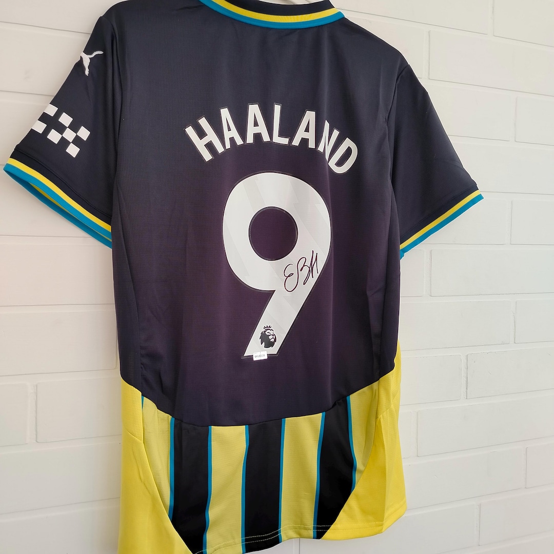Erling Haaland #9 Signed Autographed 2024/25 Manchester City Soccer ...