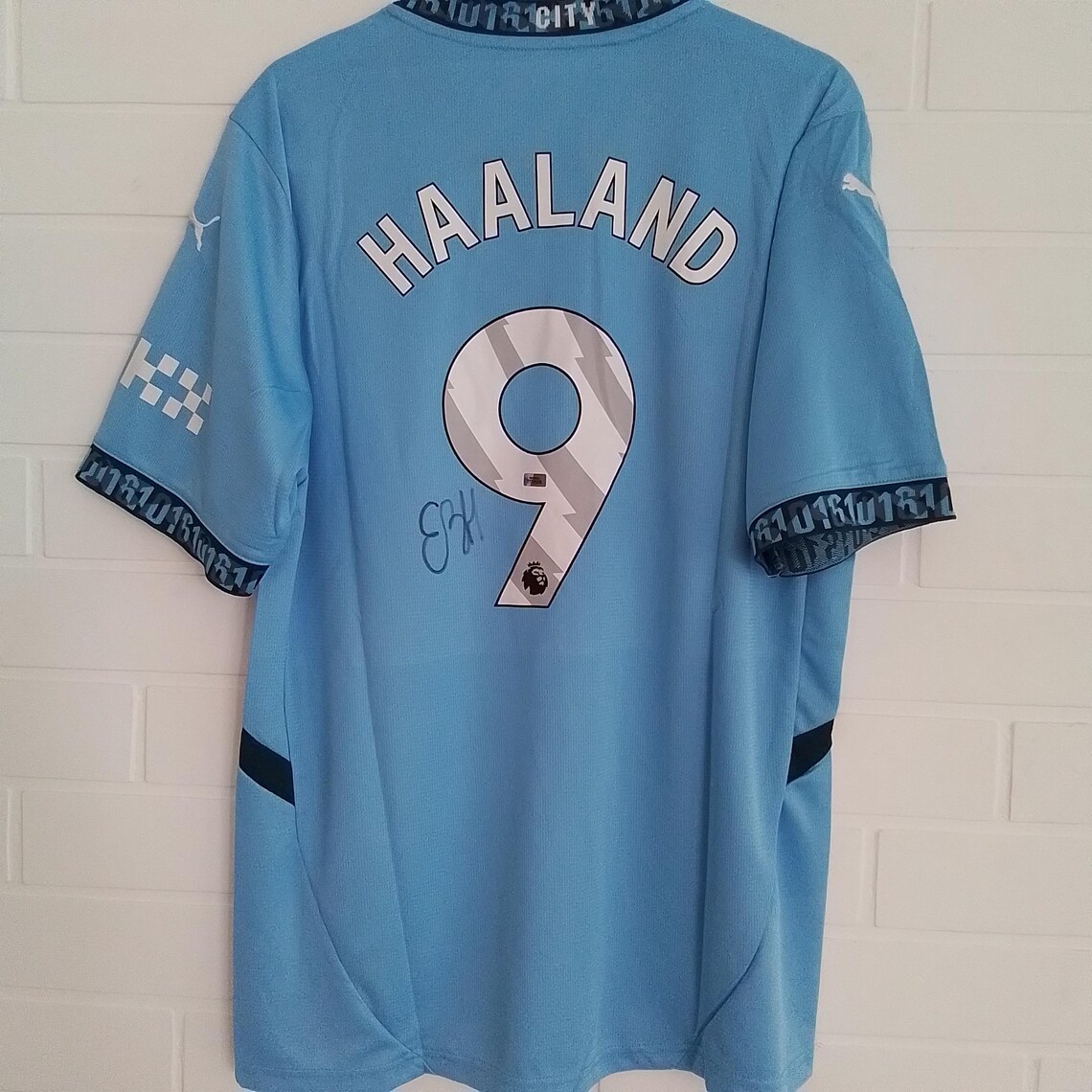 Erling Haaland Signed Autographed 2024/25 Manchester City Soccer Jersey ...