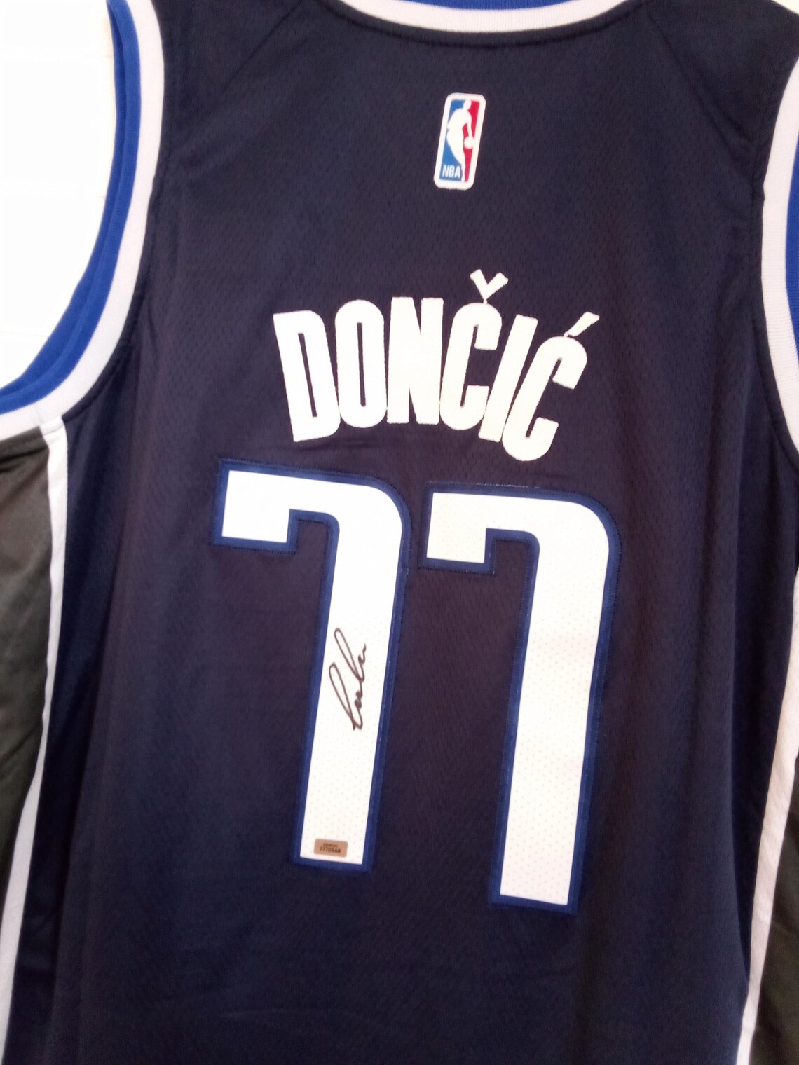 Luka Doncic 77 Signed Dallas Mavericks Jersey Navy With COA - Etsy