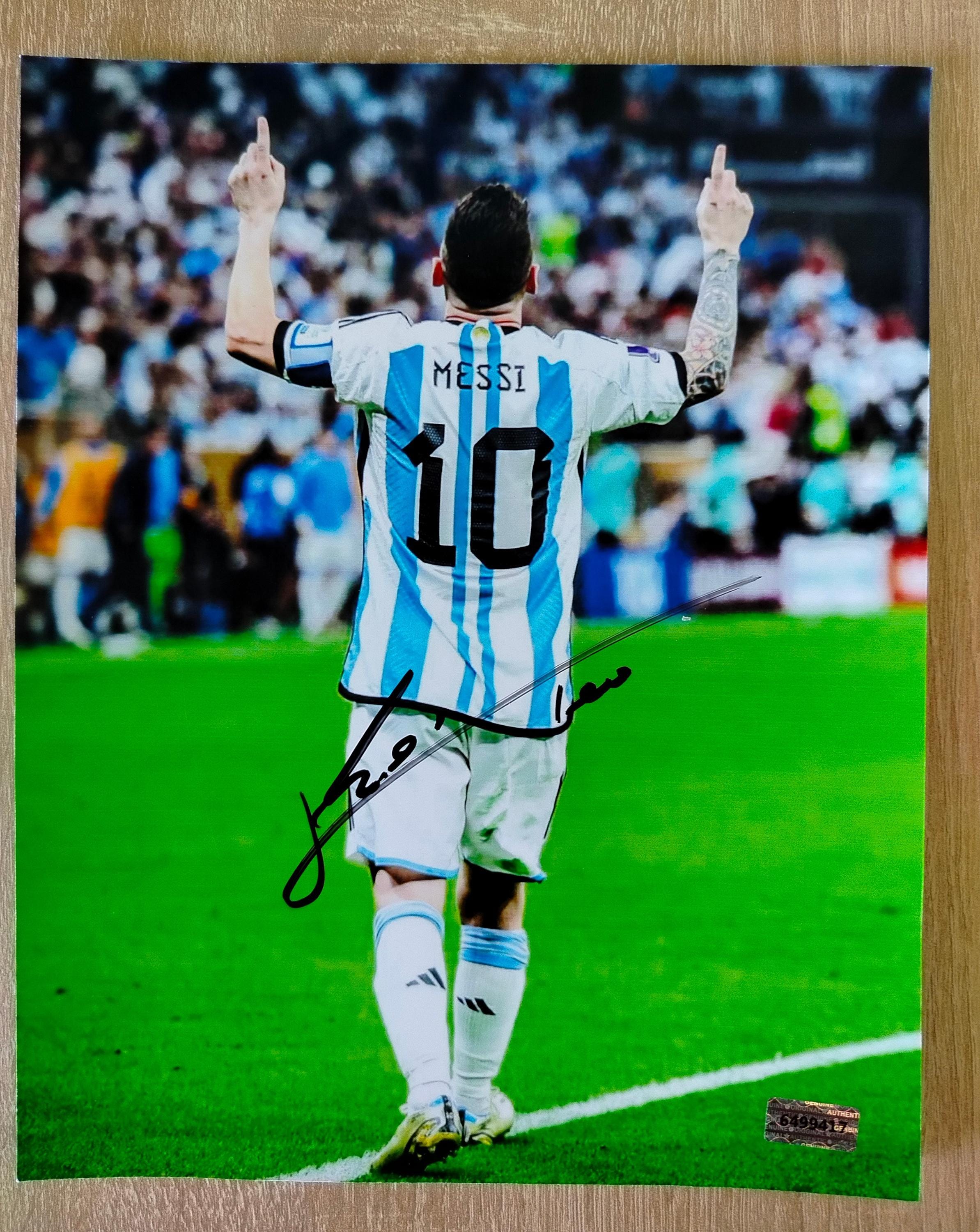 Lionel Messi Signed Autographed 8"x10" Photo Glossy With COA - Etsy