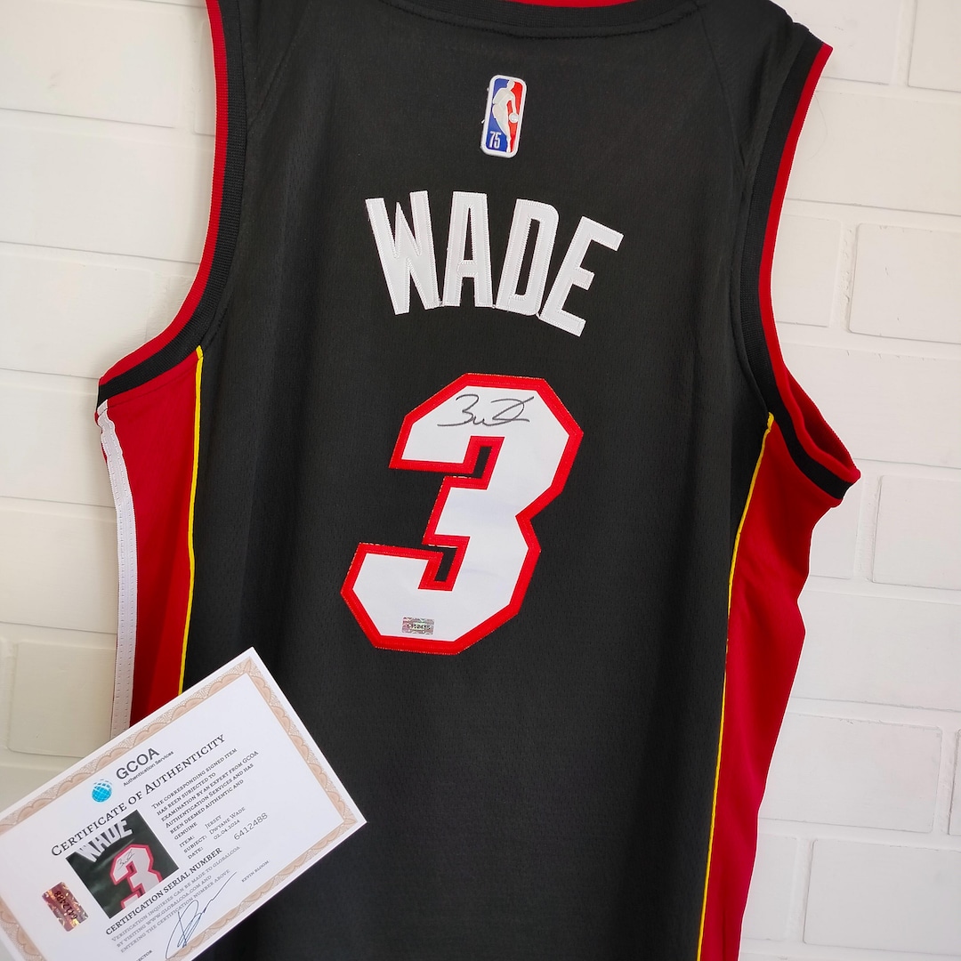 Dwyane Wade #3 Signed Autographed Miami Heat Jersey With COA - Etsy