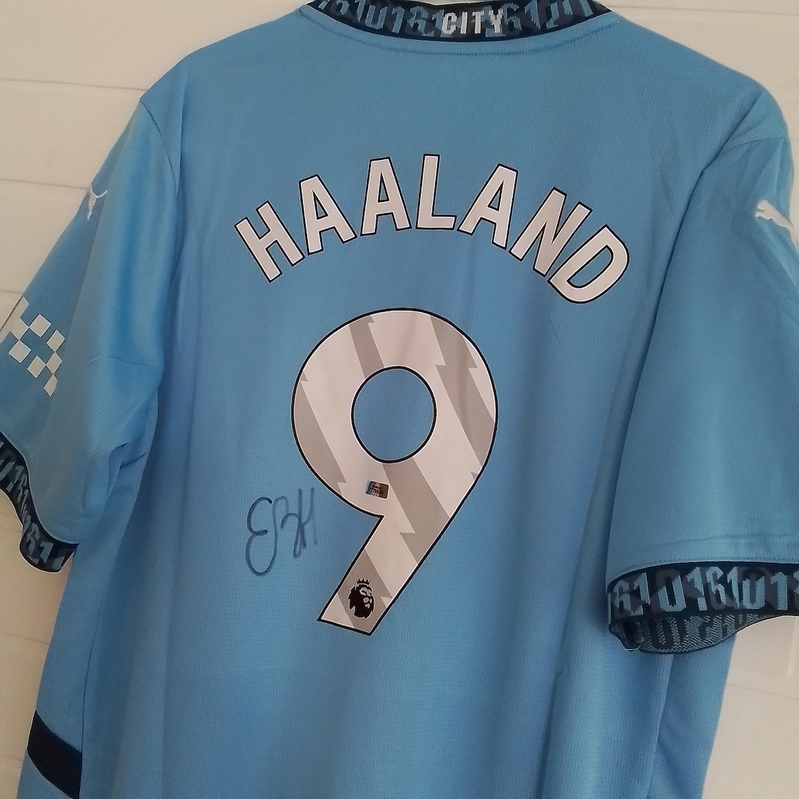 Erling Haaland Signed Autographed 2024/25 Manchester City Soccer Jersey ...