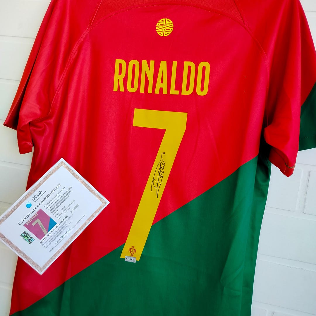 Cristiano Ronaldo CR7 Hand-signed Portugal Soccer Jersey With COA - Etsy