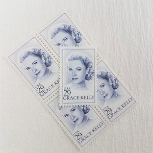 5 Vintage Postage Stamps .. Grace Kelly 29cent Stamp .. UNUSED .. #2749 ...