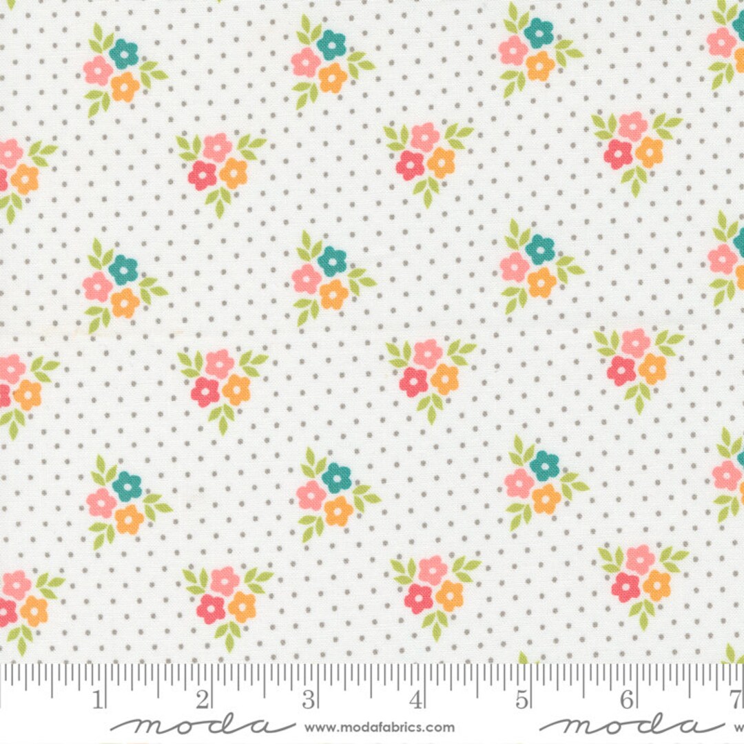 Moda Strawberry Lemonade 37672 11 Cloud Fat Quarters Yardage - Etsy