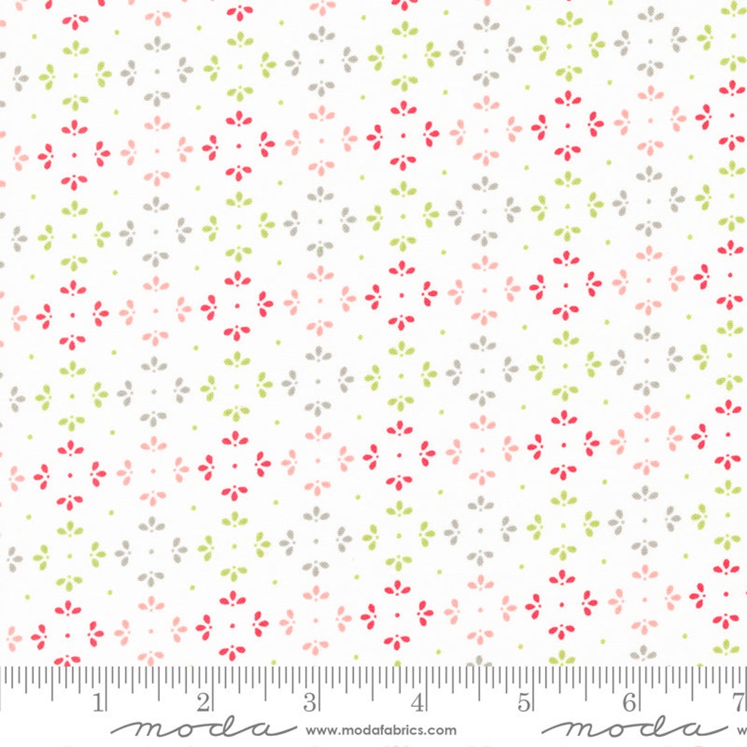 Moda | Favorite Things | Sherri and Chelsi | 37655 11 | Fat Quarters ...