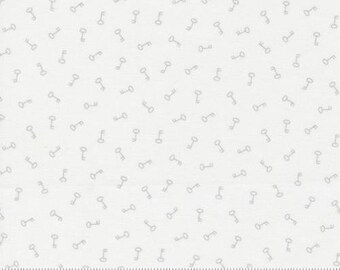 Vintage Skeleton Key Fabric Stylized Antique Keys on White - Etsy