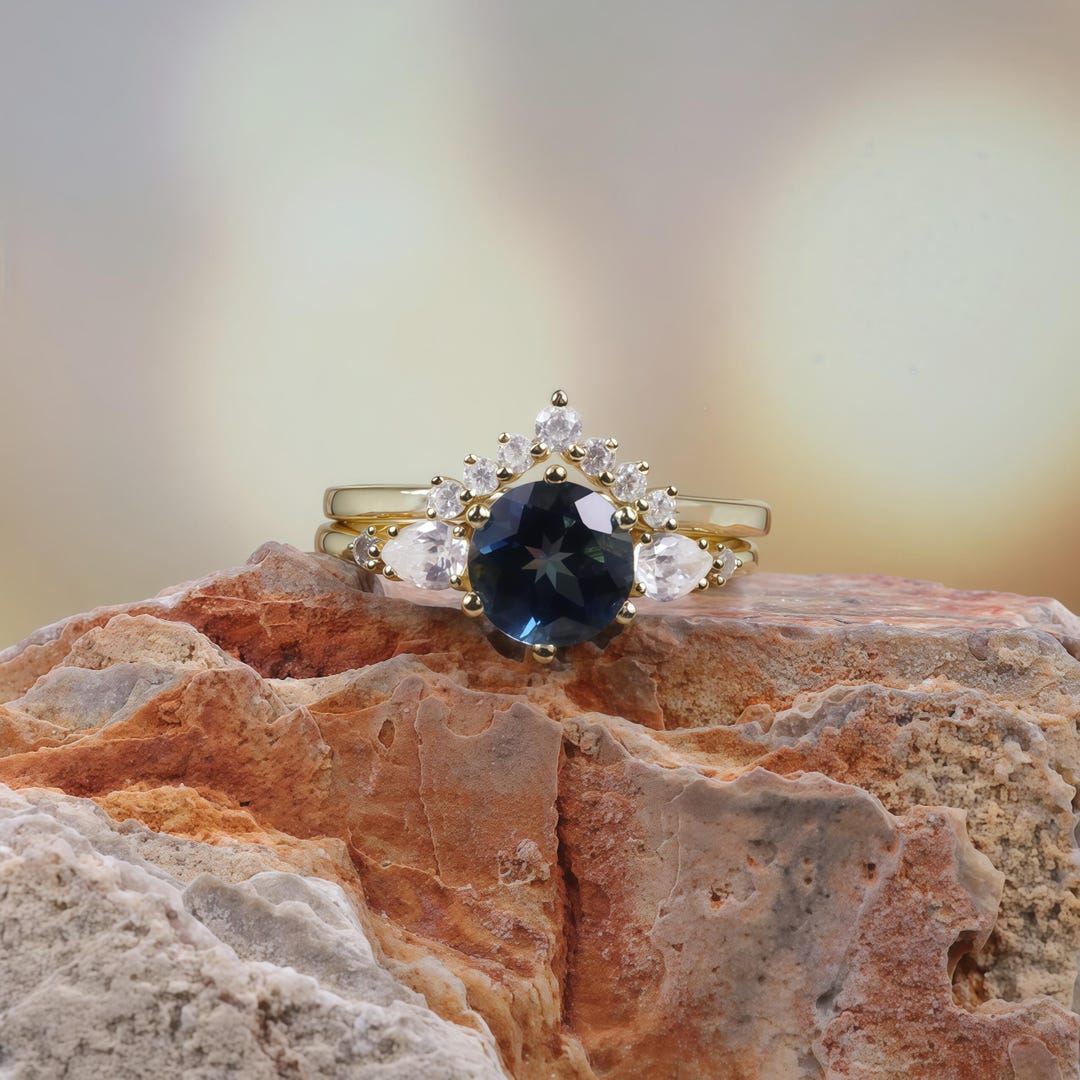Round-shaped Natural London Blue Topaz Engagement Ring Set Wedding Ring ...