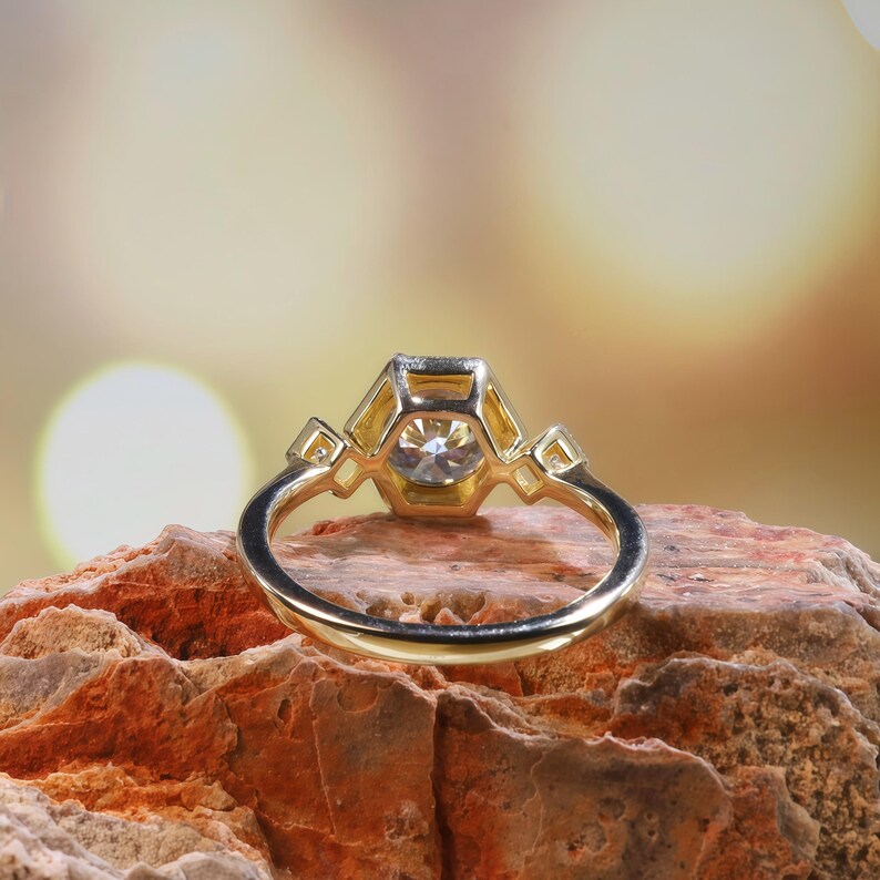 Round-shaped Gray Moissanite Engagement Ring Wedding Ring Bridal Ring ...