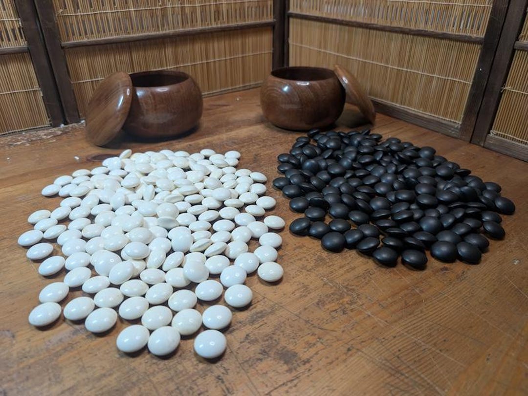 Rare 1950s Japanese Go Game Set Nachi Hamaguri Shell Stones Bamboo WW12 ...
