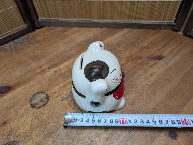 Japanese Maneki Neko 1980s Both Paws up Lucky Cat Figurine Japan Gov ...